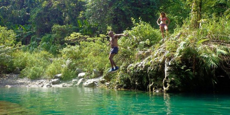 The Stunning Mugua River Gorge | Island Life Taiwan Adventures